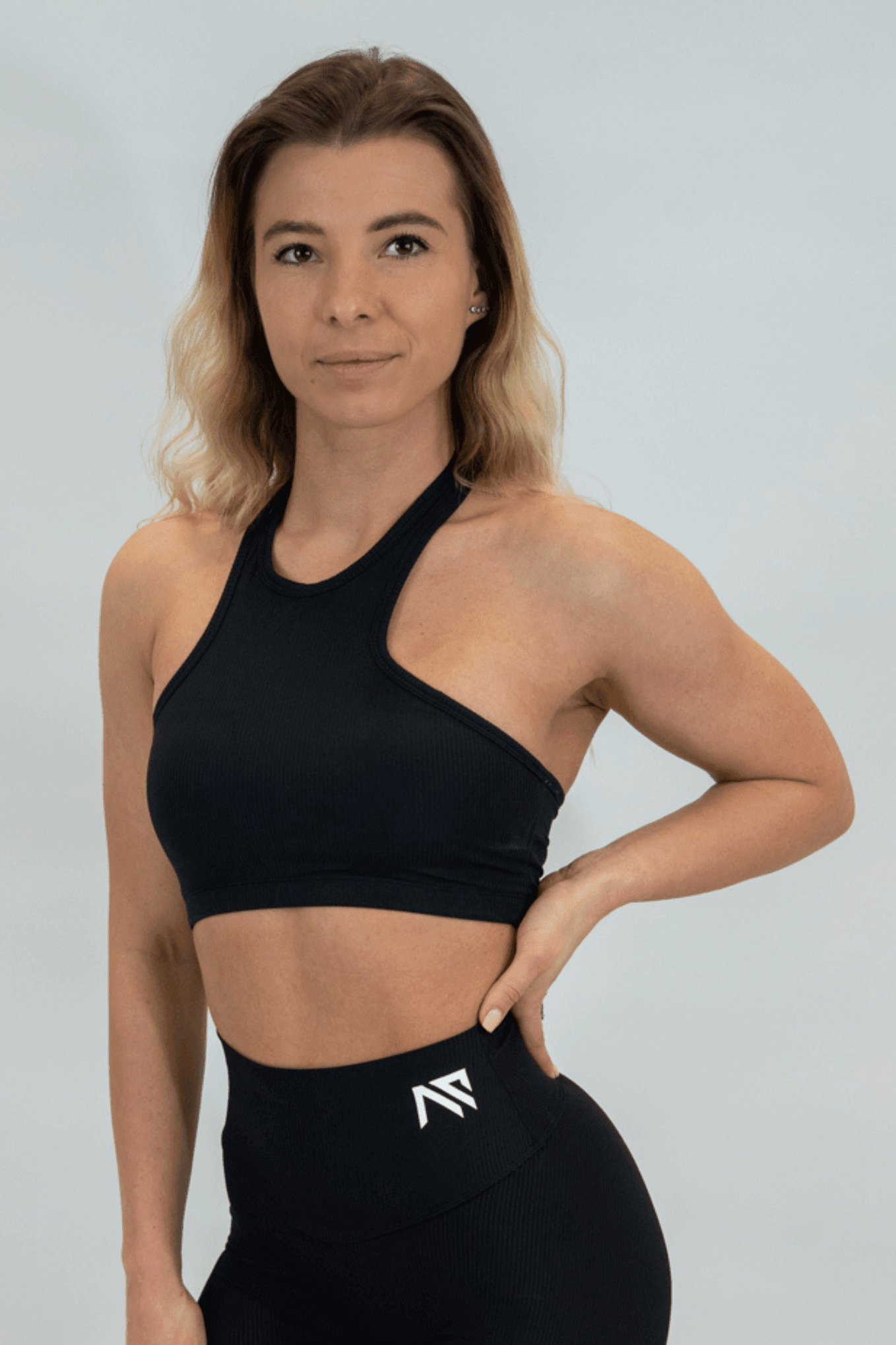 Animus Mobile Scrunched Set (Leggings) - Black– Animus Physique